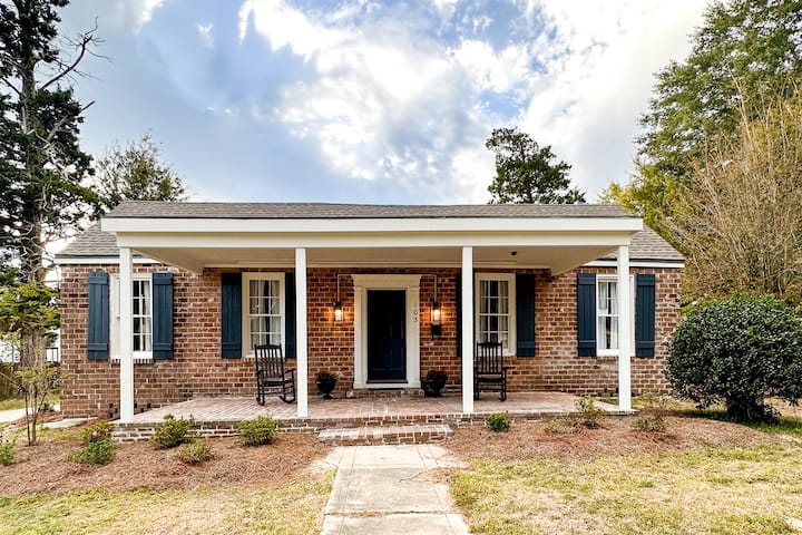 Cozy Home, Family, Business, Pet Friendly Near Usm - Hattiesburg, MS