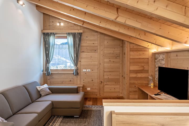 Luxury Apartment Majon De Rita - Pozza di Fassa