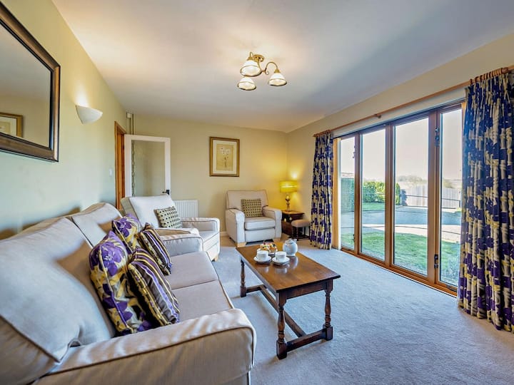 2 Bed In Ipswich (Oc-87956) - Essex