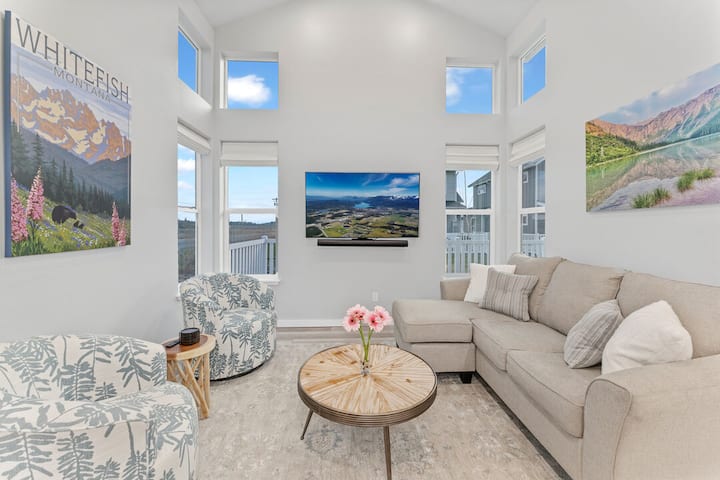 30-day Min + Pet Friendly - Trailview Treasure - Whitefish, MT