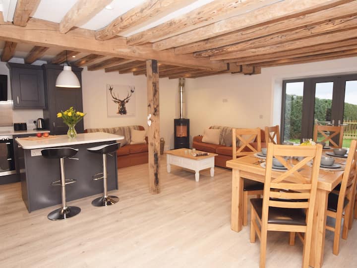 3 Bed In Redlynch (66130) - Fordingbridge