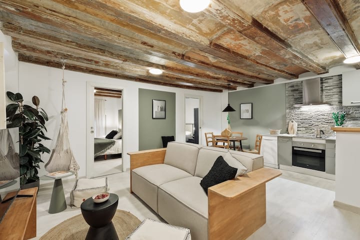Sitges - 2 Bedrooms In Sant Pere - Barcelona