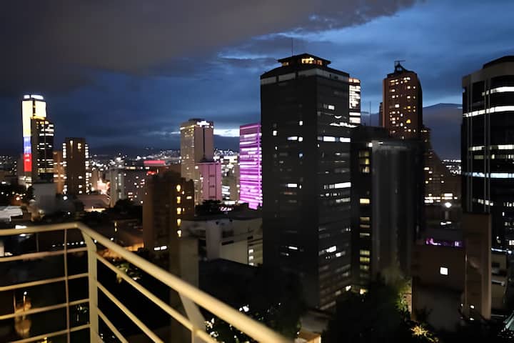 Exclusive Loft With Workspace And Wifi - 1028 - Bogotá