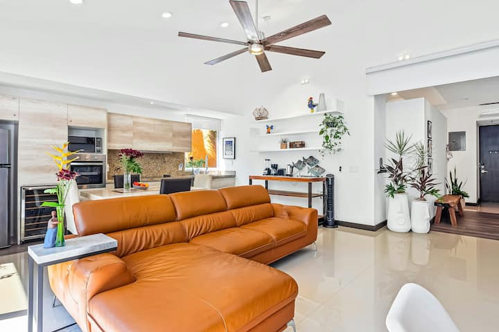 Beautiful 1br Condo With Views & Walk-in Shower - Puerto Vallarta