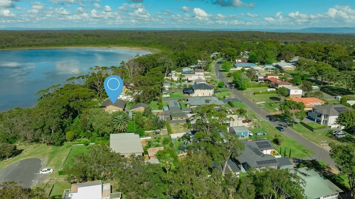 On The Lake - Pet Friendly Waterfront - Jervis Bay