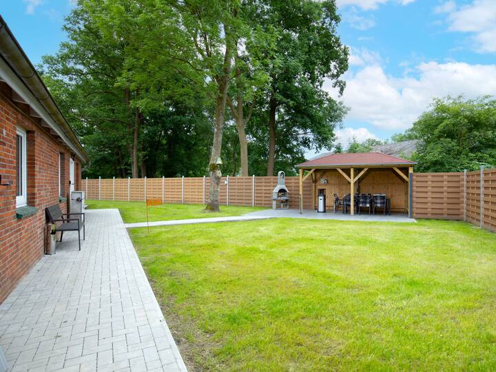 Zum Kreidesee Hemmoor By Interhome - Wingst