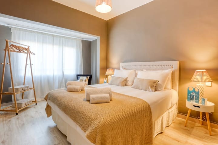 Rocafort | Comfortable 3br In The City Centre - Esplugues de Llobregat