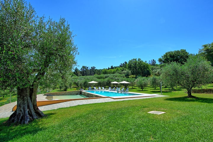 Villa Acquaviva- Villa De Vacances En Ombrie - Italia