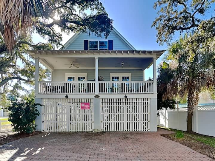 Serendipity - 203 Byers Street - North Beach - Tybee Island, GA