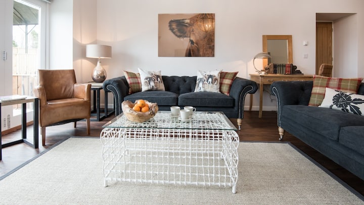 Byre Holiday Cottage - Melrose
