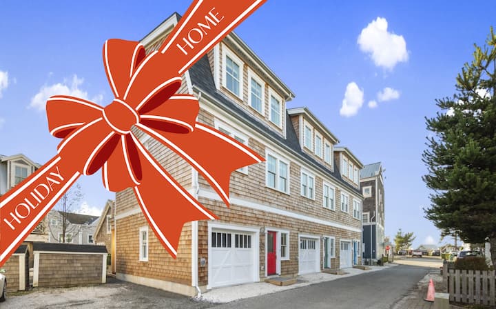 Seabrook's Land Ahoy, Urban Oasis In Town Center! - Pacific Beach, WA