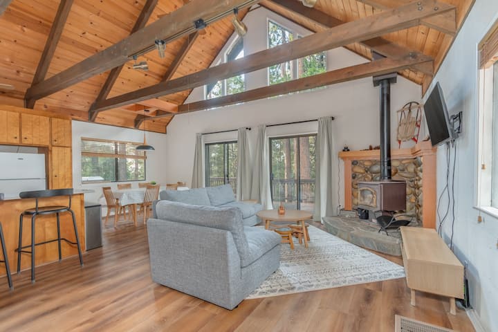 Rivendell Retreat- Blue Lake Springs - Arnold, CA