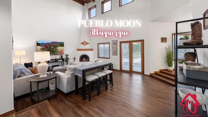 Pueblo Moon W/ Pool - An Irvie Home - Albuquerque, NM