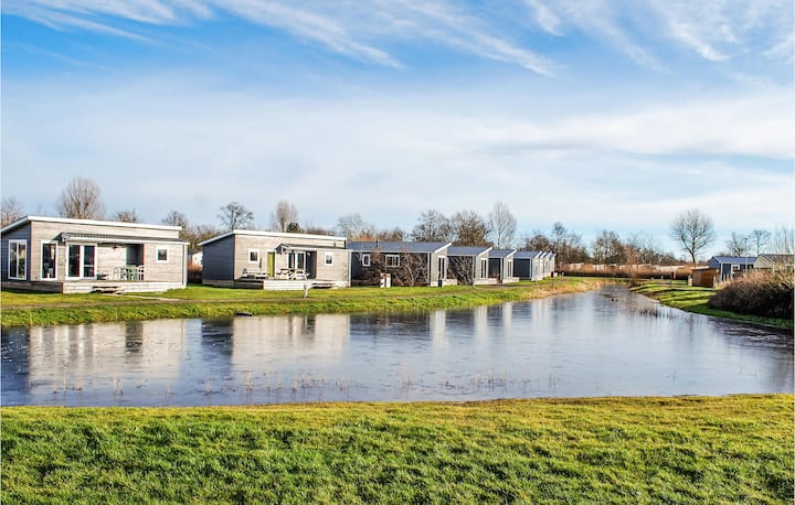 Nice Home In Lauwersoog With Kitchen - Schiermonnikoog