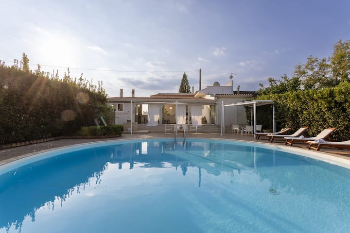 Villa Alexandra - Perfect For A Group Or A Family - Ispica