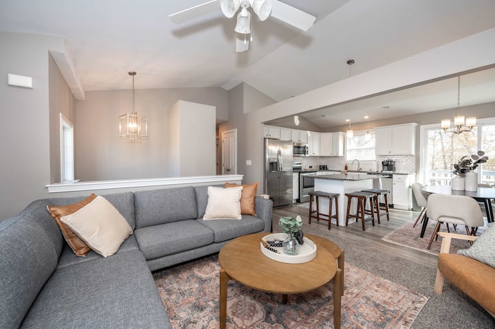 Ark Adventure Retreat W/ Hot Tub - Kentucky