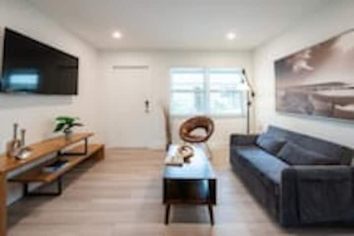 Luxurious Boutique Hotel In Fort Lauderdale - Fort Lauderdale, FL