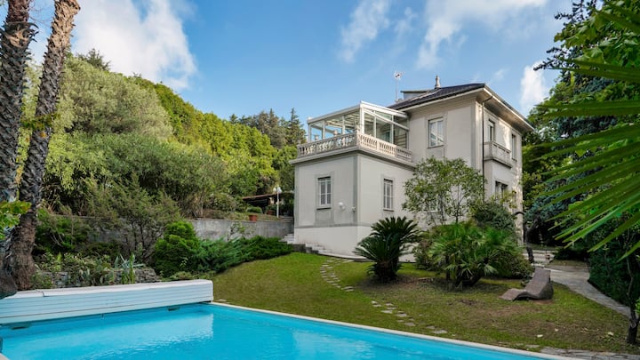 Villa Liberty Albisola 6+2, Emma Villas - Varazze
