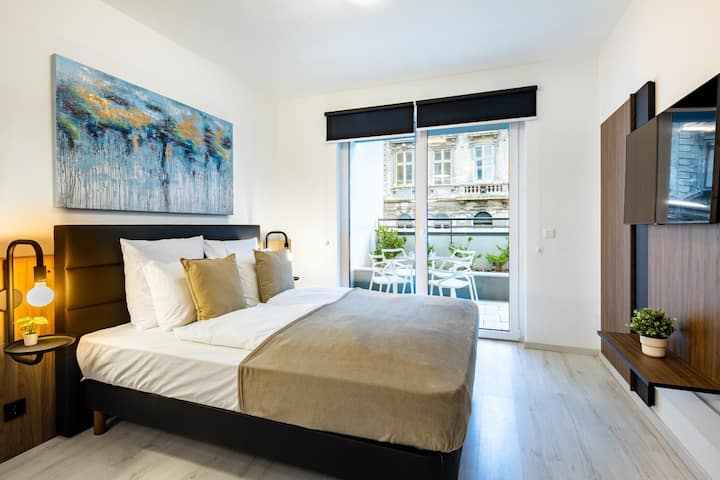 Terrace Garden - Free Parking - New And Cozy - Budapest