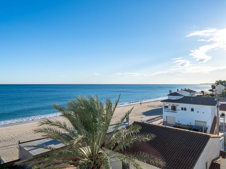 Vacances En Famille En Bord De Mer - Falset