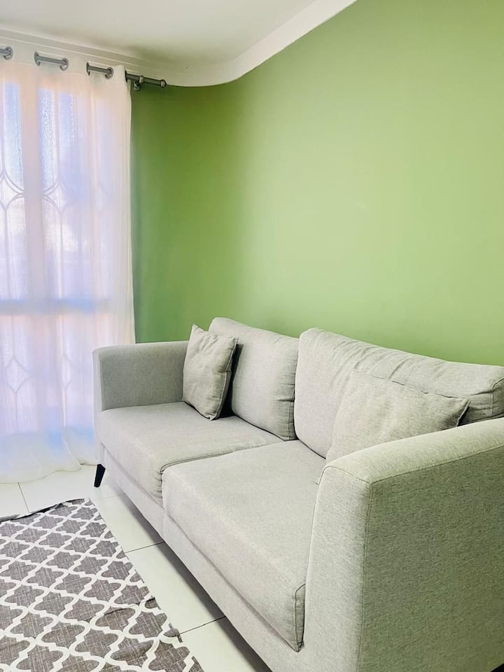 Apto 3 Quartos Ao Lado Da Uem - Jd Universitário - Maringá