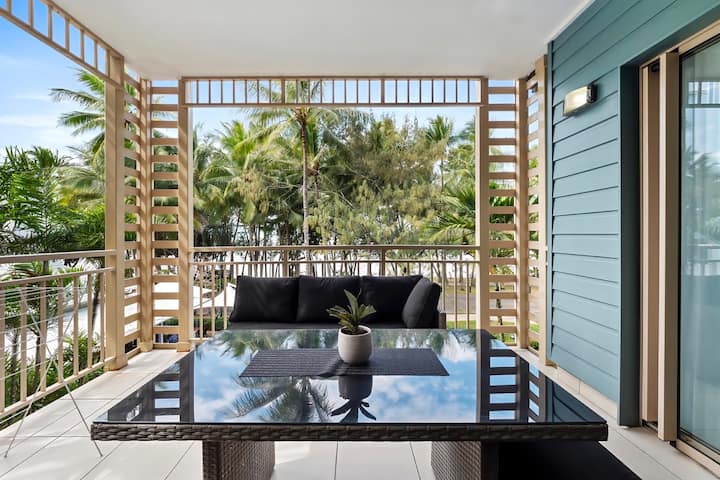 Amphora 2 Bedroom Oceanfront Penthouse 631a - Palm Cove
