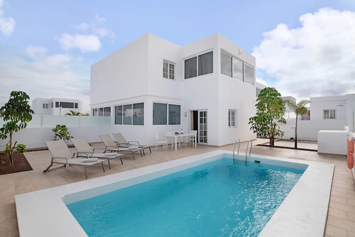 Villa Khaleesi - Playa Blanca