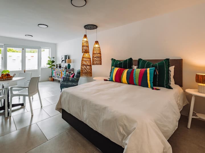 Stuart's Cottage - Somerset West