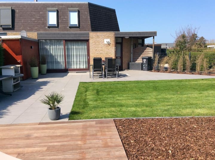 Liguster 71 - Breskens