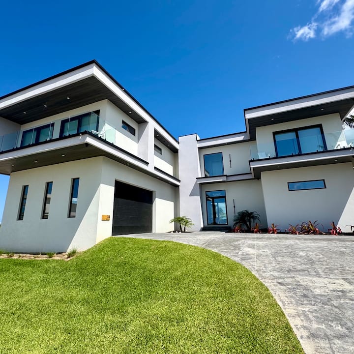 Sea Salt Villa - Luxury Villa + Full Concierge! - Bahamas