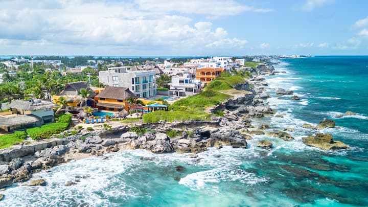 Brand New 4 Br Oceanfront Luxury Condo - Isla Mujeres