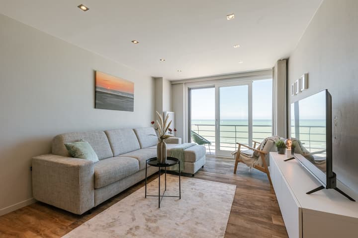 Huswell - Cosy Apartment With Frontal Seaview - Nieuwpoort