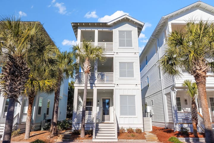 Seacrest ~ Bike, Walk, Or Tram To Private Beach - Rosemary Beach, FL