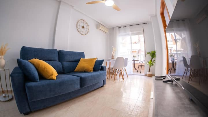 Centre De Torrevieja Avec Garage Et Piscine - Torrevieja