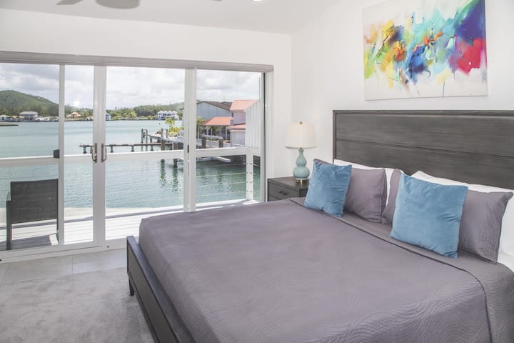 232e South Finger, Waterfront Villa, Jolly Harbour - Antigua and Barbuda
