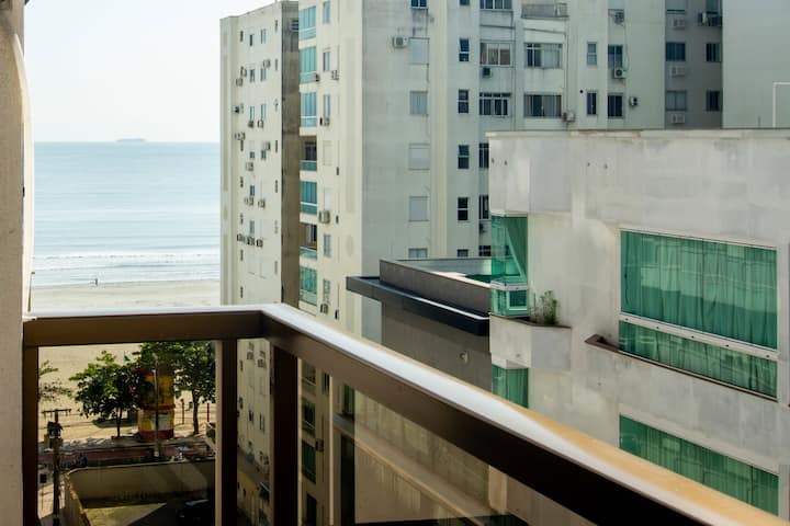 Custo Benefício C/ Garagem Na Quadra Do Mar Ad6033 - Balneario Camboriú