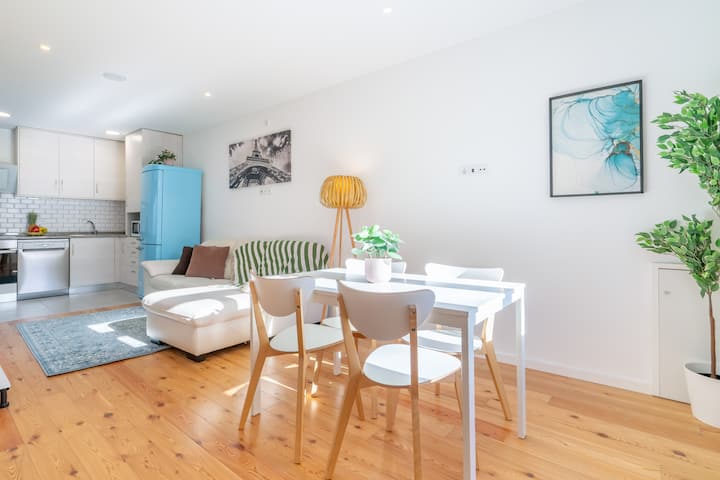 Hostwise - Elegant House W/ Private Terrace - Porto