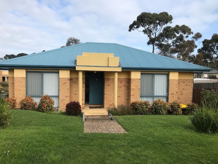 Kedah Central Retreat - Cowes