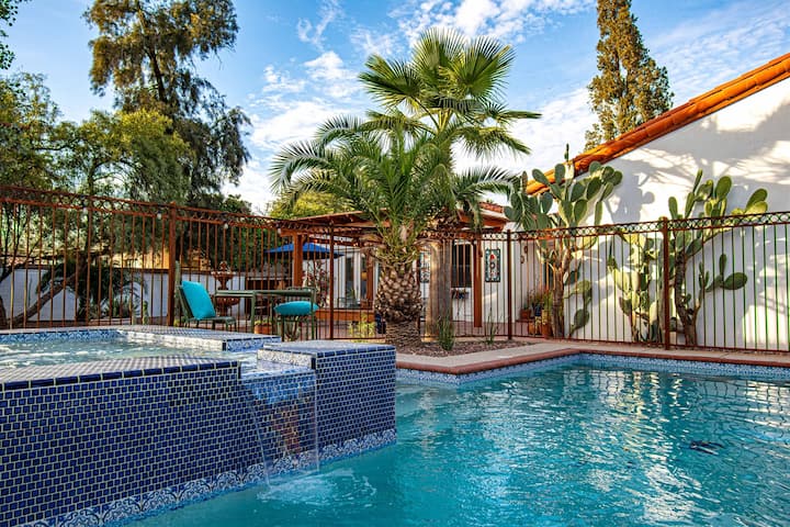 Historic Lux Retreat | Pool, Spa + 6 En-suite Beds - Tucson, AZ
