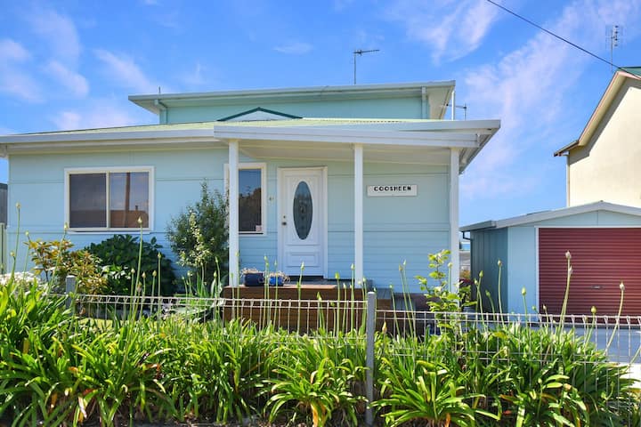 81 Murrah St, 'Coosheen ' - Bermagui