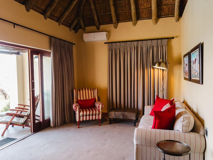 Luxury Family Suite With Private Pool - Addo