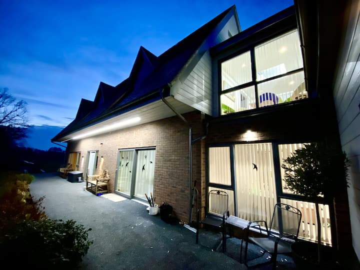 Silvercopse - 4 Bedroom Luxury Accommodation - Didcot