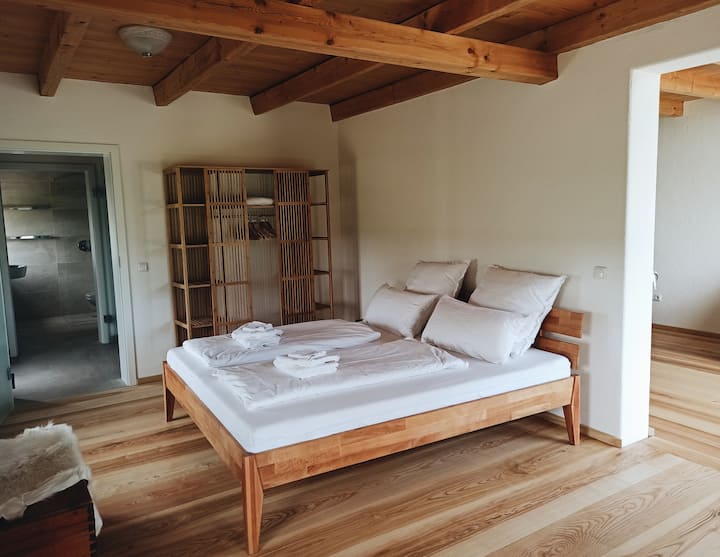 Stilvolle Wohnung Im Grünen - Traunreut