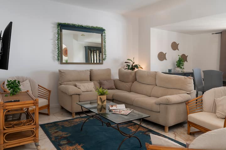 Grand Traditional Villa In Funchal | Belleveva - Funchal