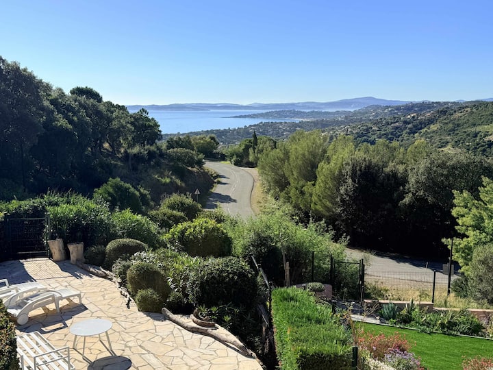 27 · House With Sea View - Les Issambres