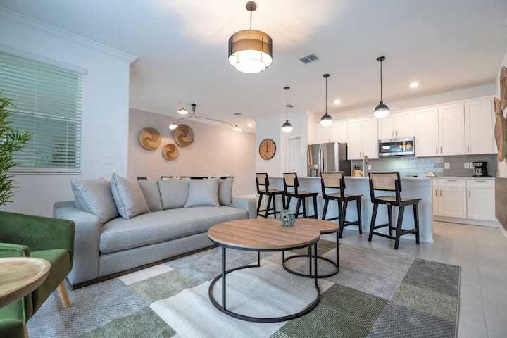 Brand New Cozy Retreat At Storey Lake Resort - Kissimmee, FL