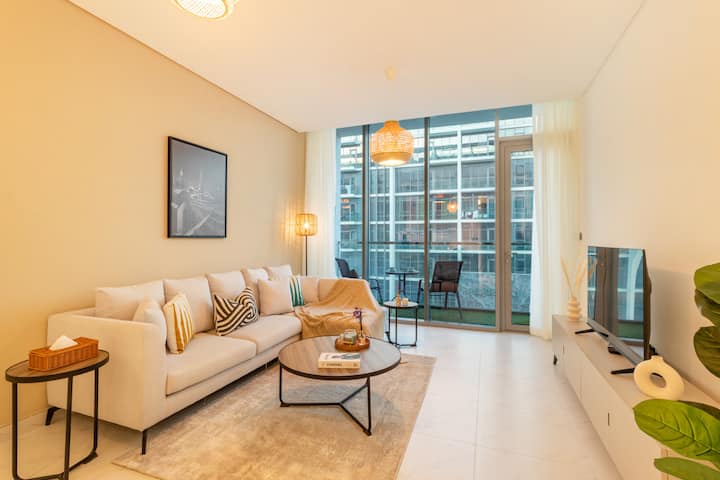 Manzil - 1br | Districtone | Beach & Lagoon Access - Dubai