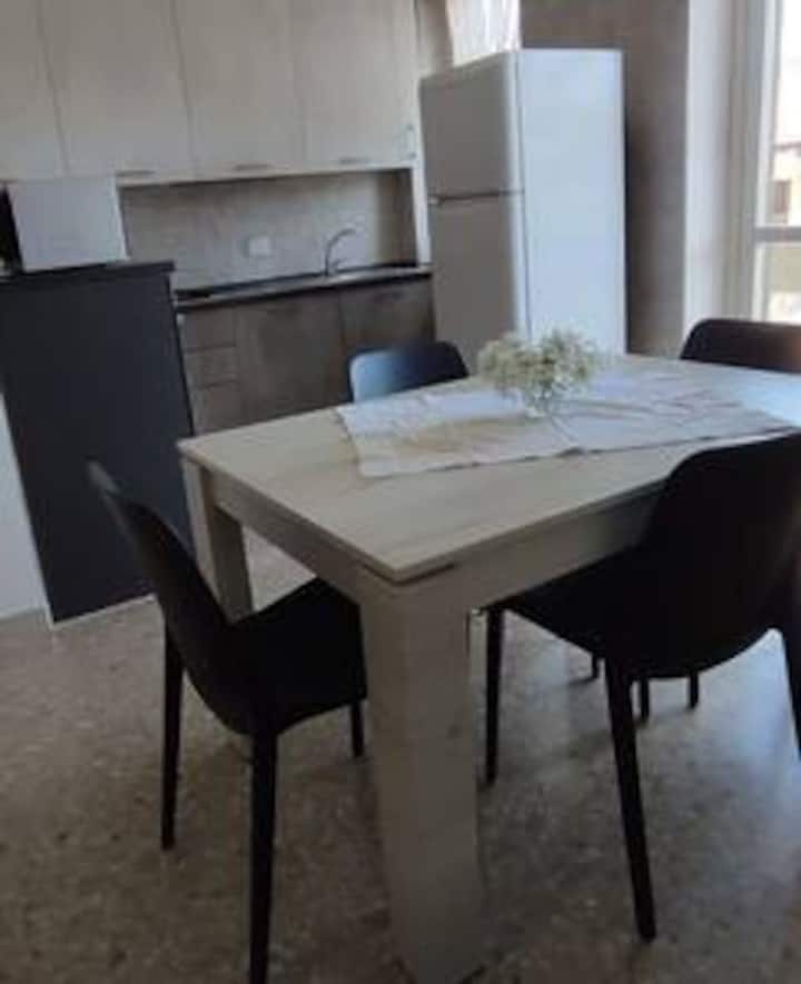 Centro 5 (It009006c2lhx9xkoj) Bilocale Centrale - Andora