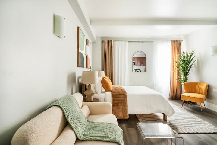 73-710 New Studio Prime Uws Doorman Gym C Park - New York City