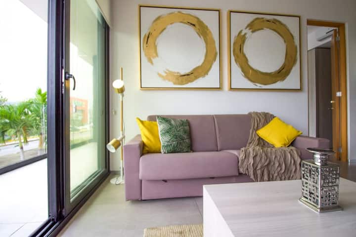 Elegant 2br Home Downtown W/pool-roof-gym - Riviera Maya